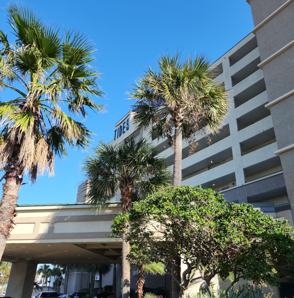 Folly Beach Hotels: Oceanfront Options - LA Family Travel