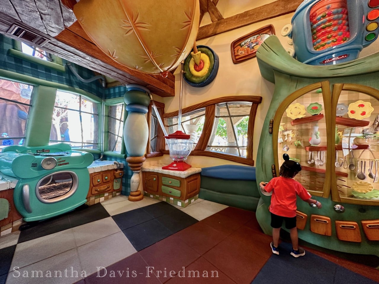 Disneyland Unveils the Kid-Friendliest Land in (Toon)Town