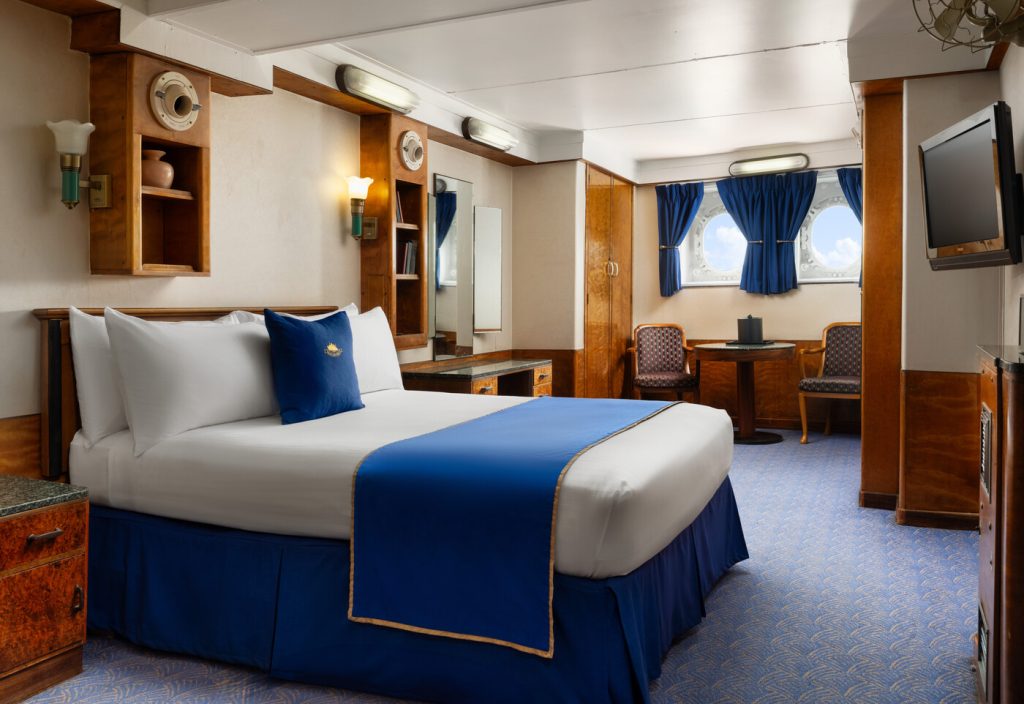 My Family Spent The Night On The Most Haunted Ship In The World. This ...